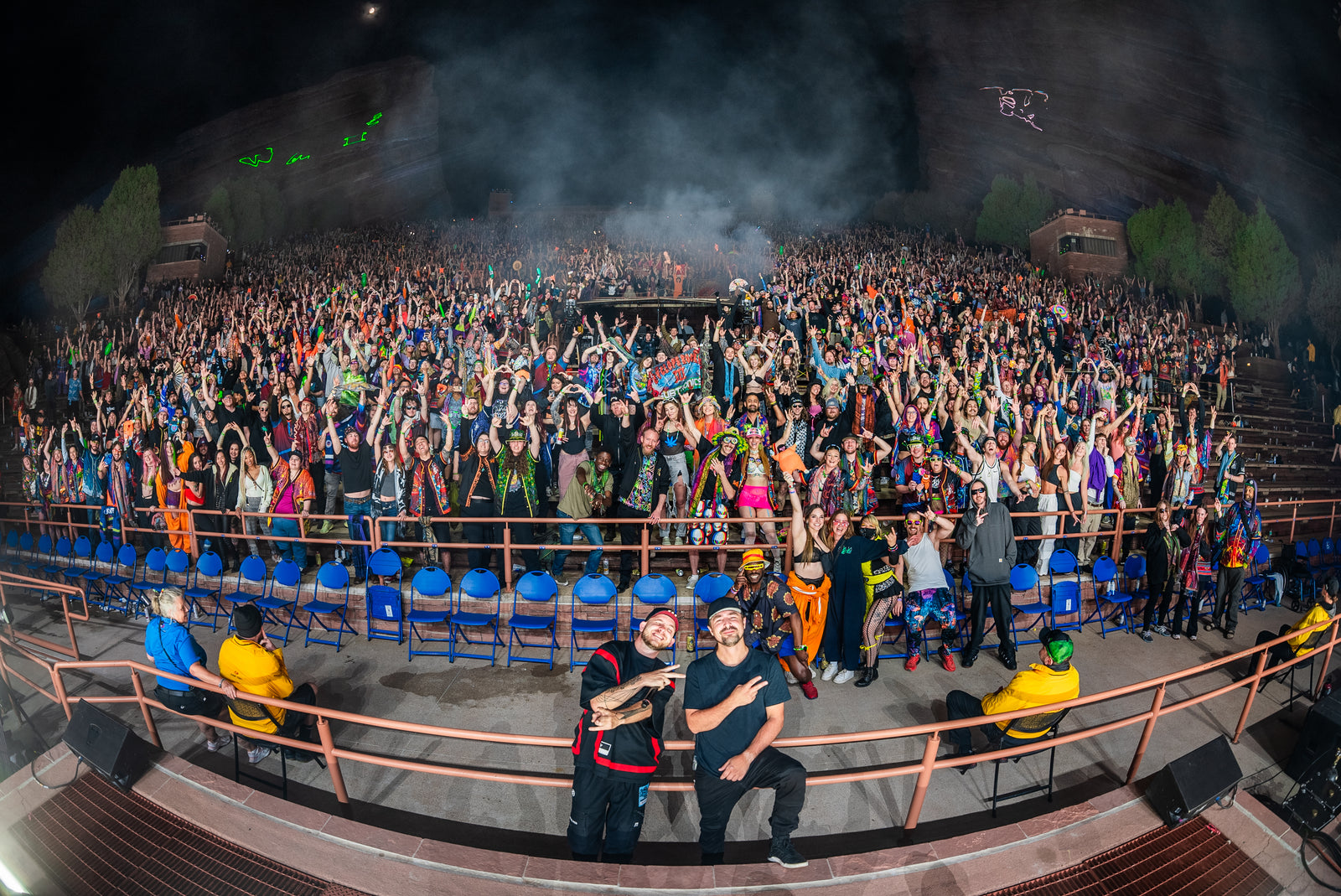 Family Pictures – Ganja White Night