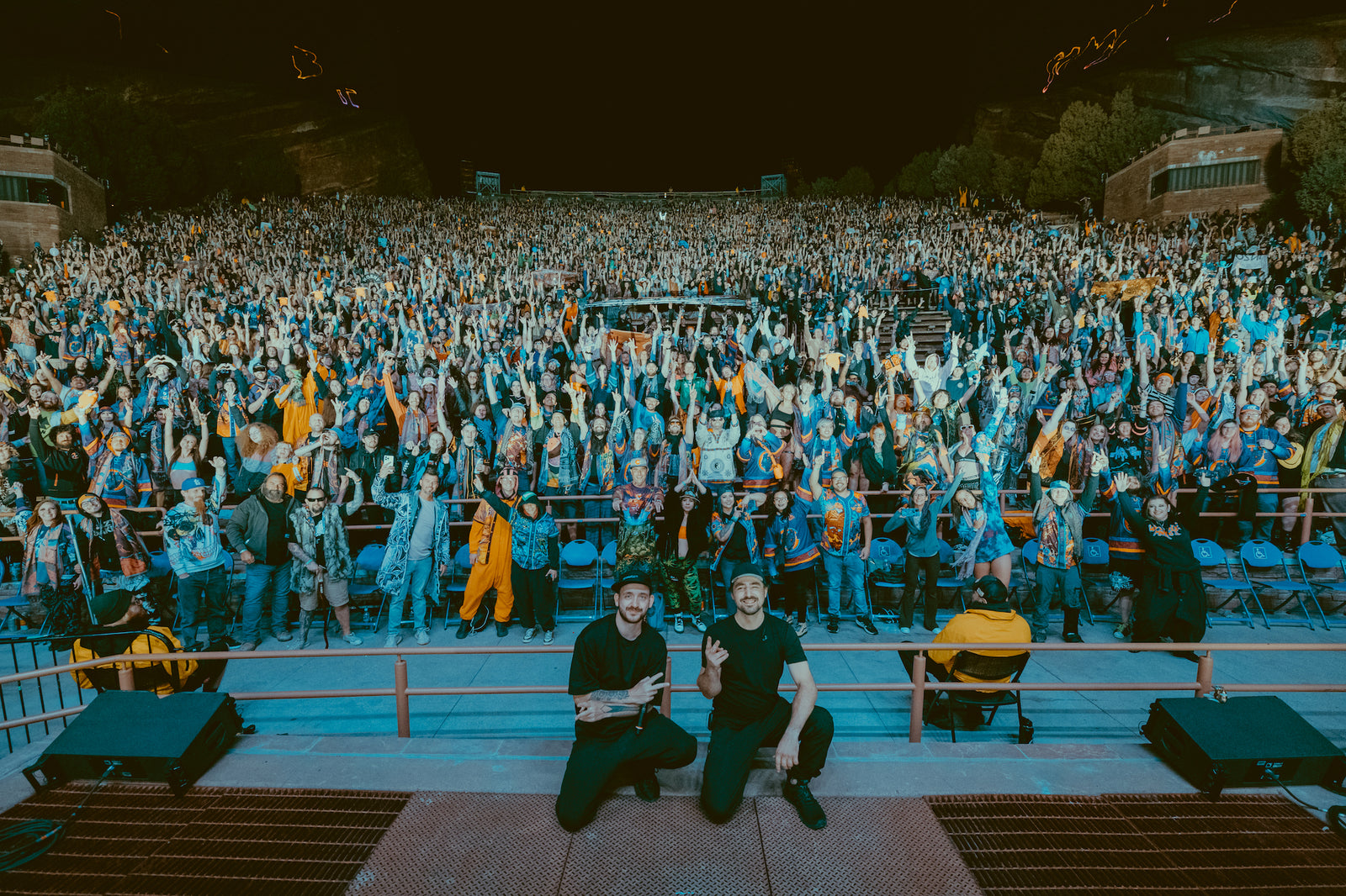 Family Pictures – Ganja White Night